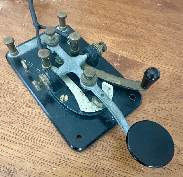 Learning Morse Code – DitWit Portable Radio
